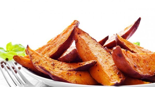Syn Free Sweet Potato Wedges | Slimming World Recipe - Fatgirlskinny ...