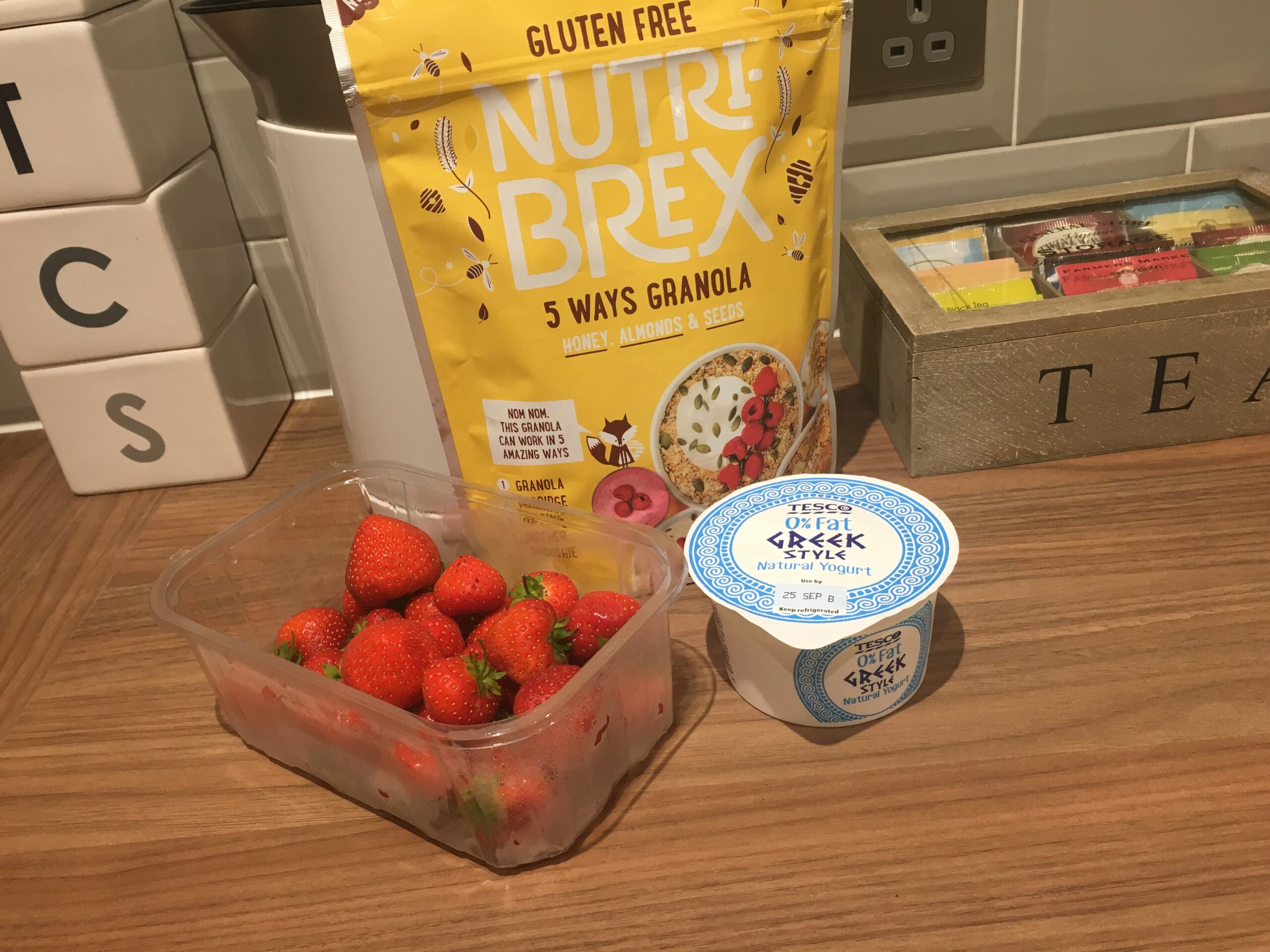 Nutri-Brex 5 Ways Granola | My Review - Fatgirlskinny.net | Slimming ...